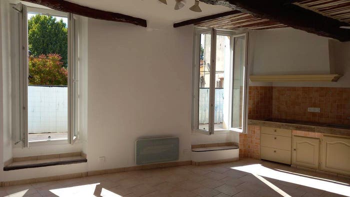 Extension Années -, Brignoles - Appartement 2 pièces à louer
