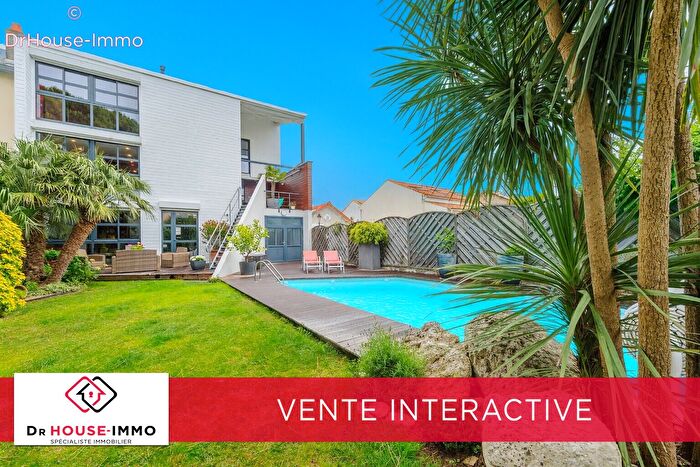 Maison à vendre - Châtelaillon-Plage - 6 pièces - 3 chambres