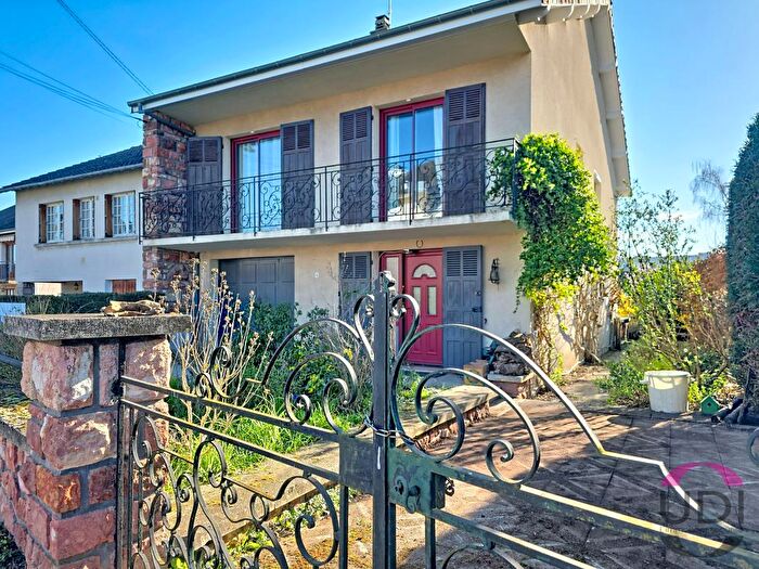Maison à vendre - Montluçon, Bien Assis, Fours à Chaux - 6 pièces - 5 chambres