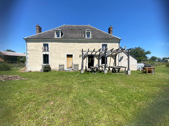 Maison à vendre - Maisonnais - 8 pièces - 6 chambres