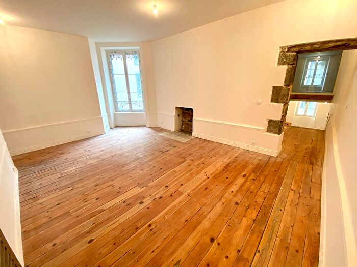 Appartement à vendre - Clermont-Ferrand, Delille, Cathédrale, La Gare - 5 pièces - 3 chambres