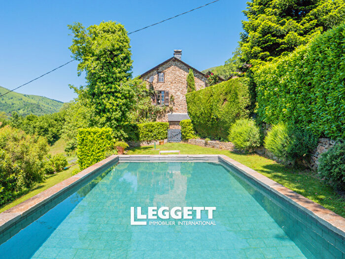 Maison à vendre - Saurat - 14 pièces - 6 chambres