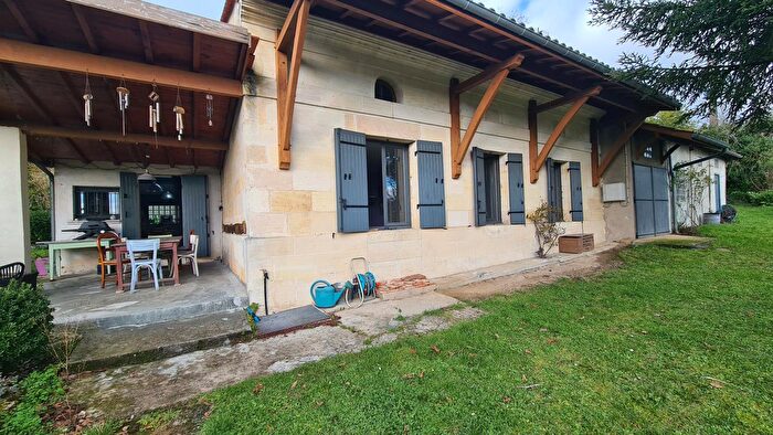 Maison à vendre - Bourg - 2 pièces - 1 chambre