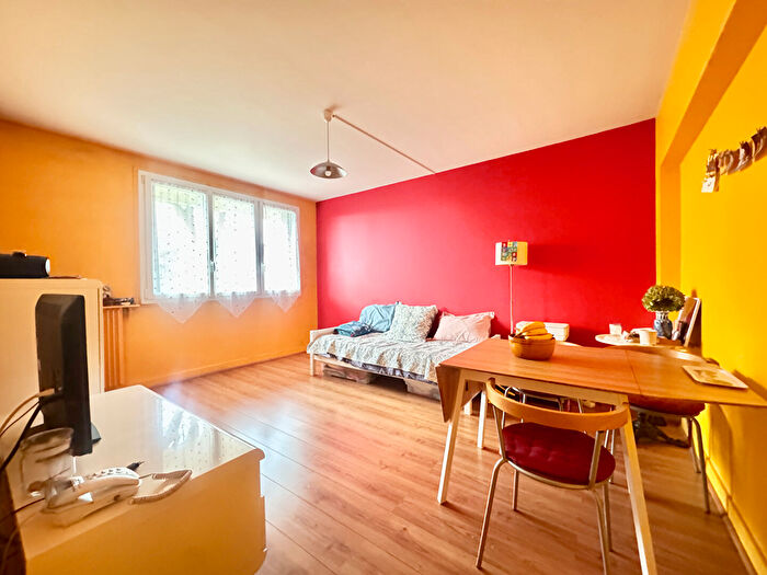 Appartement à vendre - Fontenay-sous-Bois, Centre-ville - 3 pièces - 2 chambres