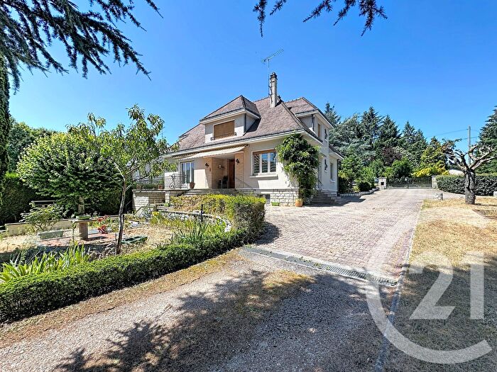Maison 5 pièces à Gièvres, à vendre