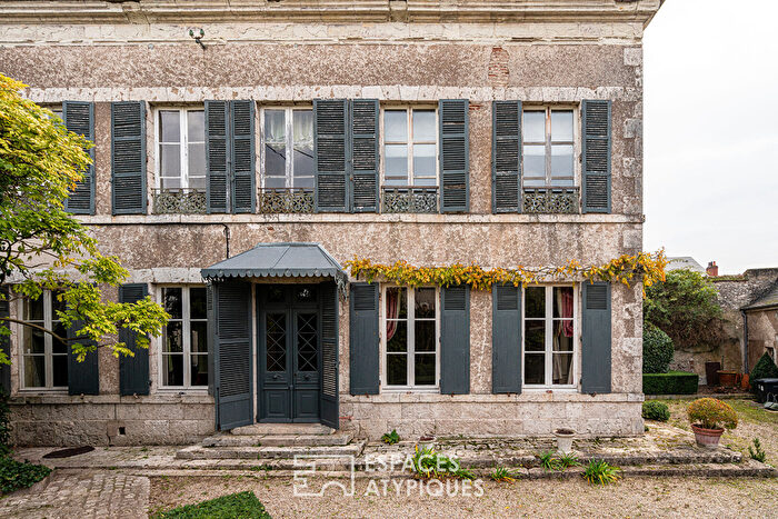 Maison à vendre - Meung-sur-Loire - 12 pièces - 5 chambres