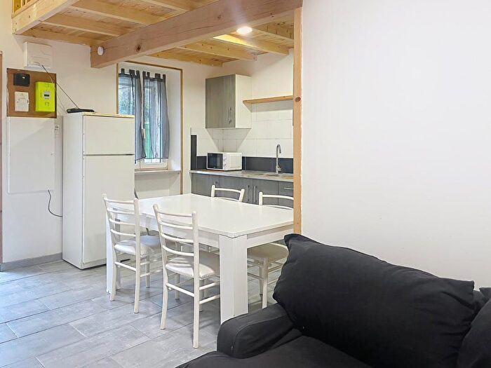 Appartement à louer - Fours - 1 pièce