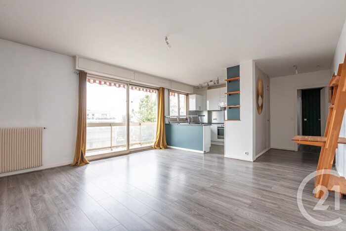 Appartement à vendre - Saint-Maur-des-Fossés, Adamville - 3 pièces - 2 chambres