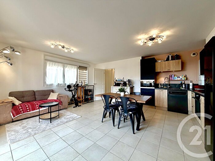 Appartement à vendre - Châteauneuf-Grasse - 3 pièces - 2 chambres