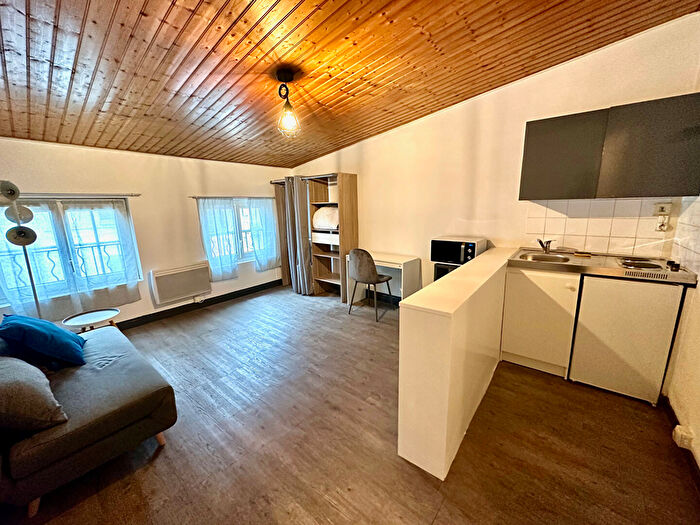 Appartement à louer - Poitiers, Centre-ville - 1 pièce