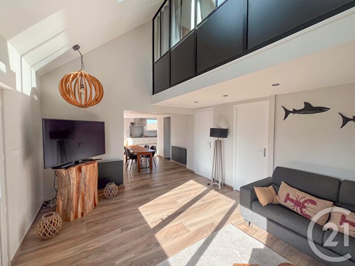 Maison 3 pièces à Surville, à vendre