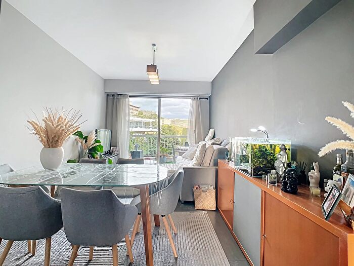 Appartement à vendre - Nice, Fabron - 3 pièces - 2 chambres