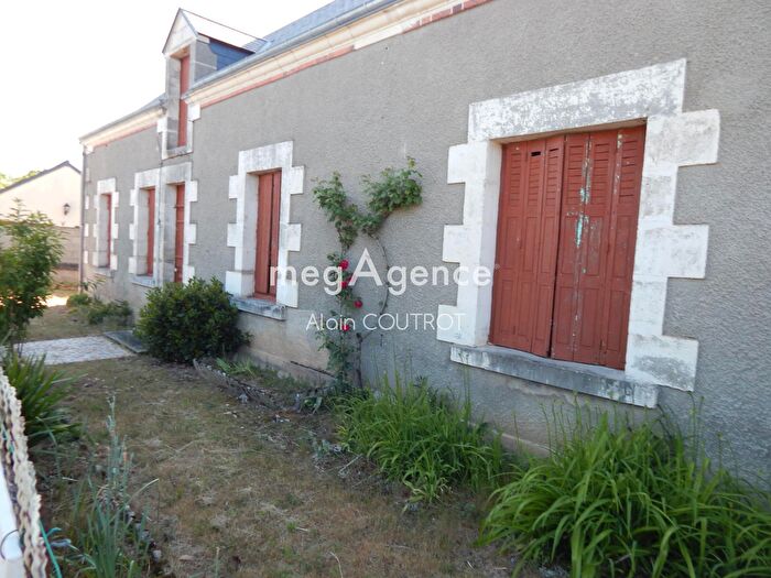 Maison à vendre - Loches - 4 pièces - 3 chambres