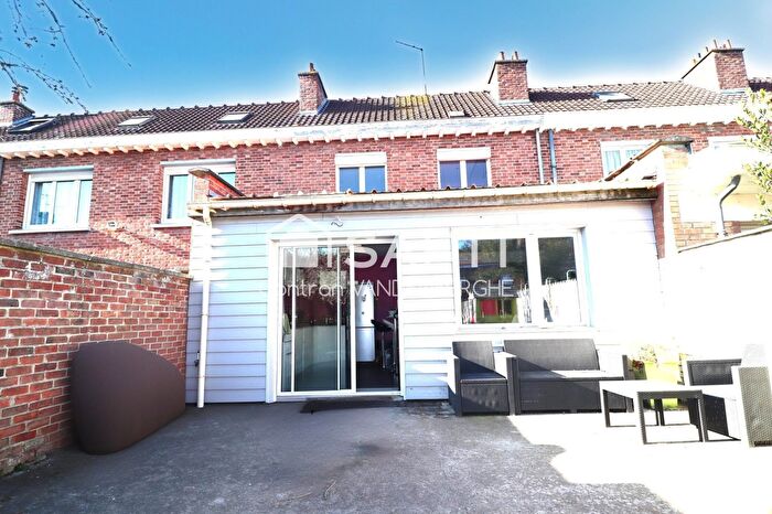 Maison à vendre - Armentières, Route dHouplines - 5 pièces - 2 chambres