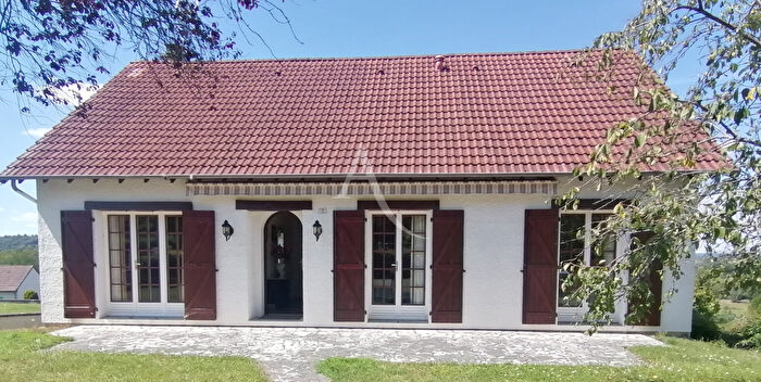 Maison 7 pièces à Saint-Martin-dHeuille, à vendre