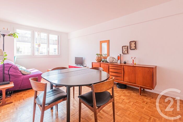Paris 17ème, La Fourche, Guy Moquet - Appartement 3 pièces à vendre