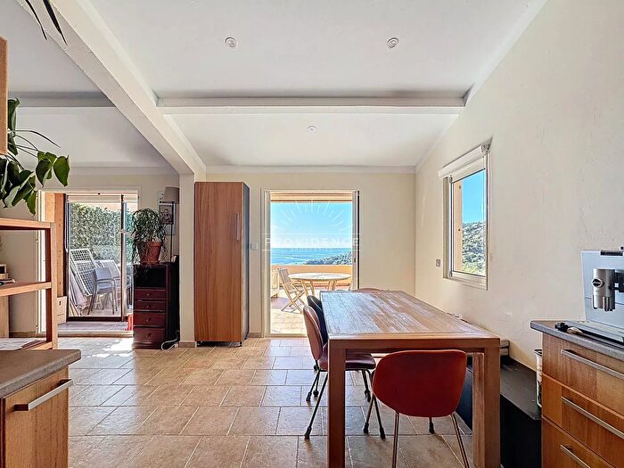 Appartement à vendre - Théoule-sur-Mer - 4 pièces - 3 chambres