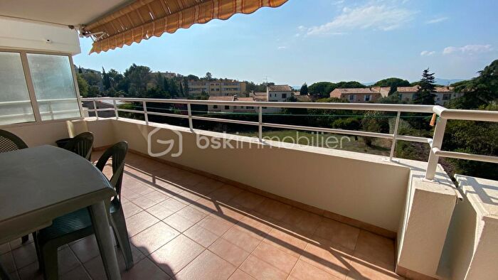 Saint-Raphaël, Les Arênes : Appartement 4 pièces à vendre