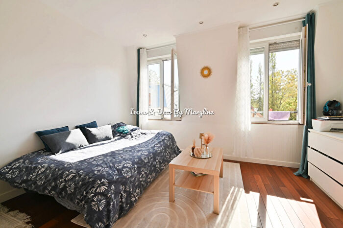 Appartement 1 pièce à vendre à Saint-Maurice, Gravelle, Hôpital