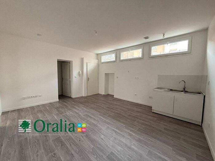 Appartement à louer - Centre, Tarare - 3 pièces - 1 chambre