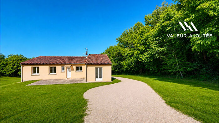 Maison 5 pièces à vendre à Salignac-Eyvigues