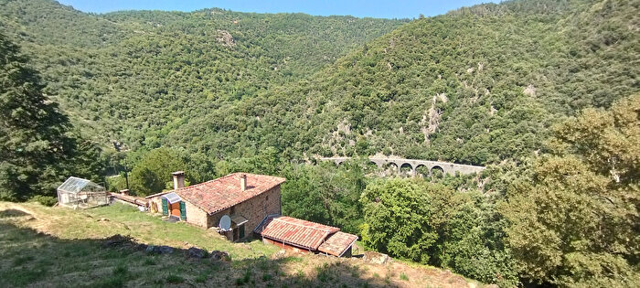 Maison 3 pièces à Gluiras, à vendre