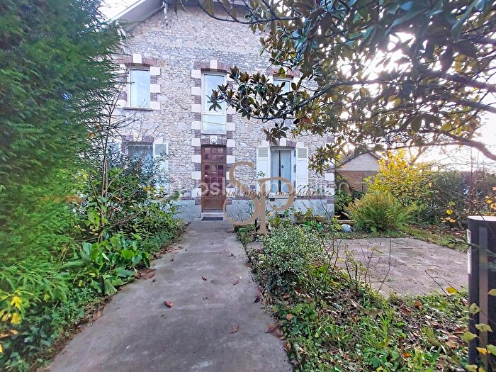 Maison à vendre - Lorrez-le-Bocage-Préaux - 8 pièces - 4 chambres