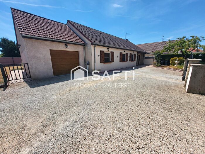 Maison 6 pièces à vendre - Saint-Marcel