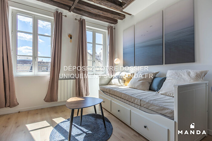 Appartement à louer - Saint-Germain-en-Laye, Centre-ville, Quartiers forestiers - 1 pièce - 1 chambre