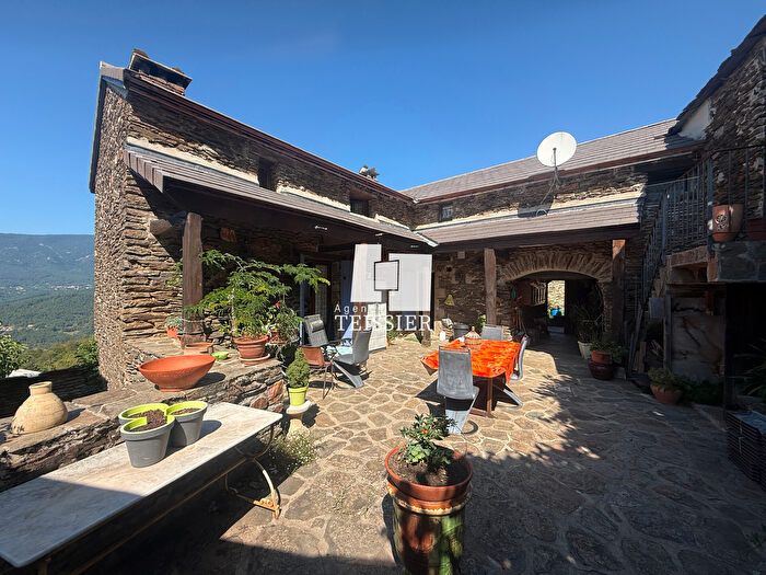 Maison à vendre - Ponteils-et-Brésis - 5 pièces - 4 chambres