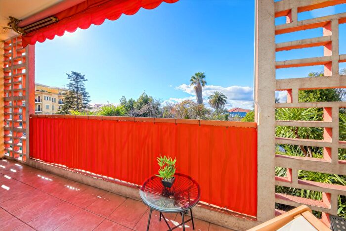 Appartement à vendre - Saint-Laurent-du-Var, Galinières, Pomarels - 2 pièces - 1 chambre