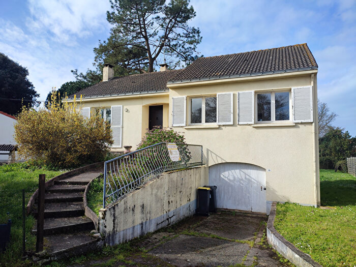 Maison à vendre - Saint-Michel-Chef-Chef - 4 pièces - 3 chambres