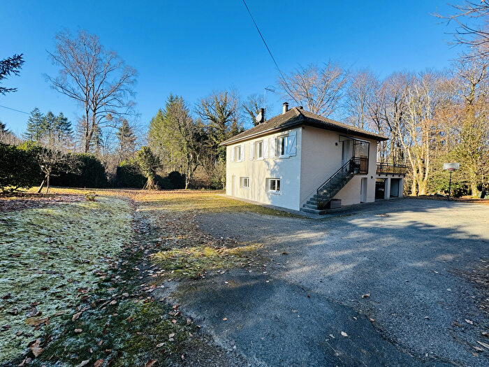 Maison à vendre - Saint-Mexant - 7 pièces - 5 chambres