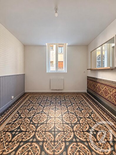 Moulins, Centre-ville : Appartement 1 pièce à louer