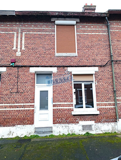 Maison à vendre - Doullens - 6 pièces - 2 chambres