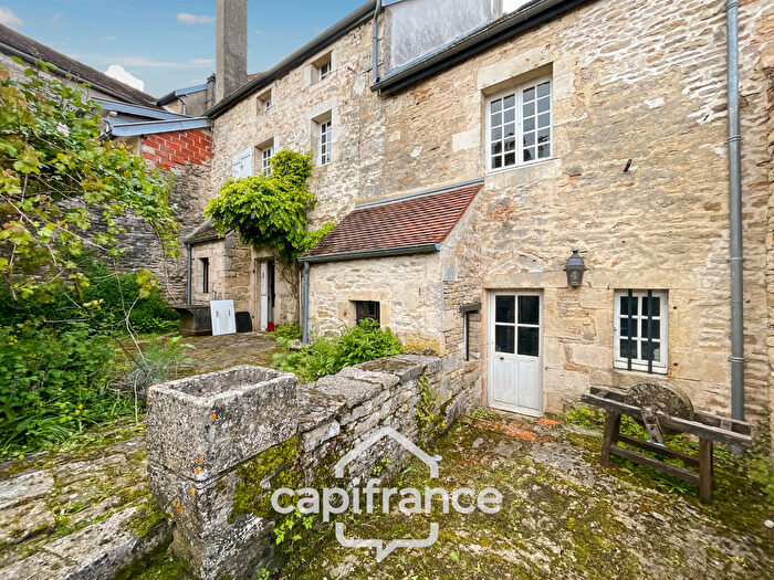 Maison 12 pièces à vendre à Saint-Seine-l'Abbaye