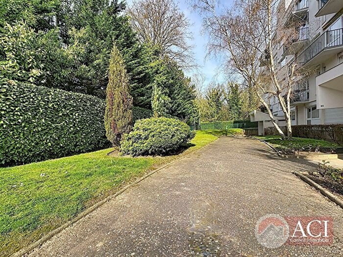 Appartement 3 pièces à vendre à Montmorency, Haut Montmorency