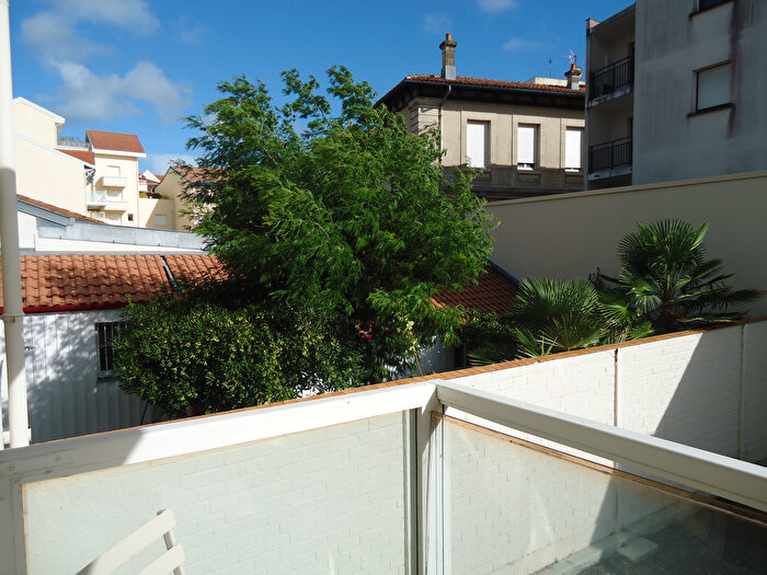 Appartement à vendre - Arcachon, Centre-ville, La Chapelle, Gare - 3 pièces - 2 chambres