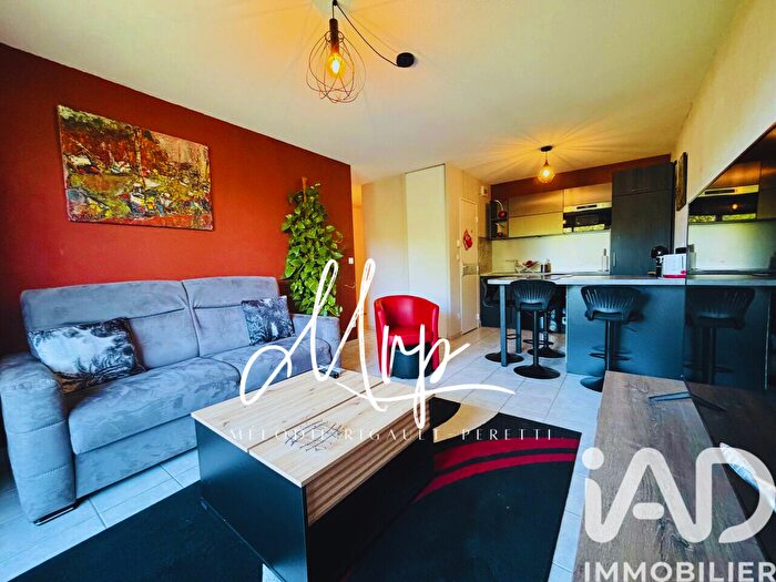 Appartement à vendre - Honfleur - 3 pièces - 2 chambres