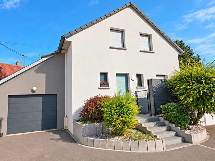 Blotzheim : Maison 4 pièces à louer