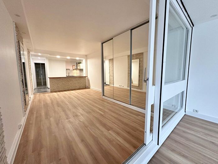 Appartement à louer - Le Chesnay-Rocquencourt - 1 pièce