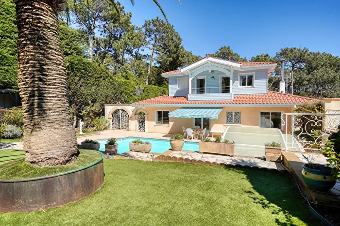 Lège-Cap-Ferret : Maison 5 pièces à vendre