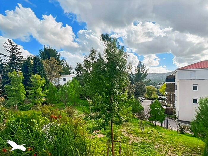 Appartement à louer - Saint Menet, Marseille ème arrondissement - 2 pièces - 1 chambre