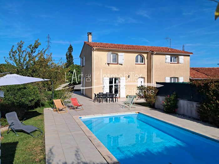 Maison 7 pièces à Daux, à vendre