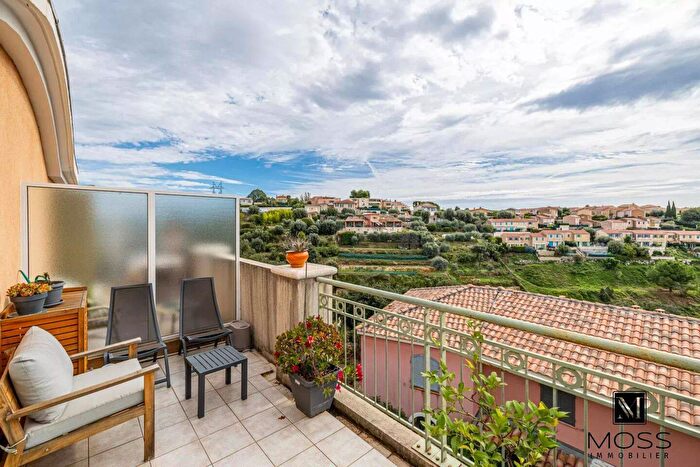 Appartement à louer - Ventabrun, Bellet, Nice - 3 pièces - 2 chambres