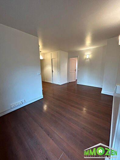 Appartement à louer - Vitry-sur-Seine, Centre-ville - 2 pièces - 1 chambre