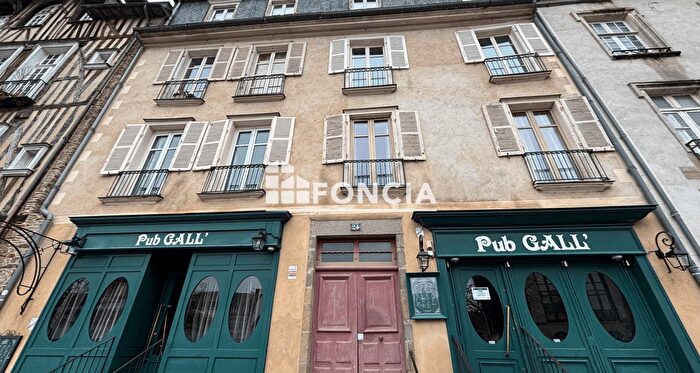 Quartiers Centre, Saint-Anne : Appartement 1 pièce à vendre