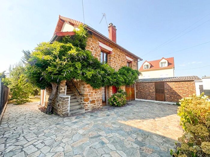 Ris-Orangis, Le Village - Maison 6 pièces à vendre