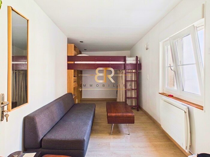 Appartement 1 pièce à vendre à Paris 11ème, Belleville, Saint-Maur