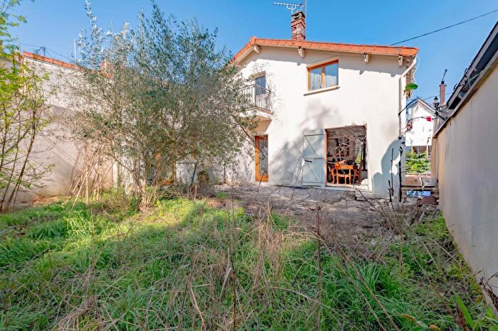 Maison à vendre - Saint-Maur-des-Fossés, La Varenne - 4 pièces - 3 chambres